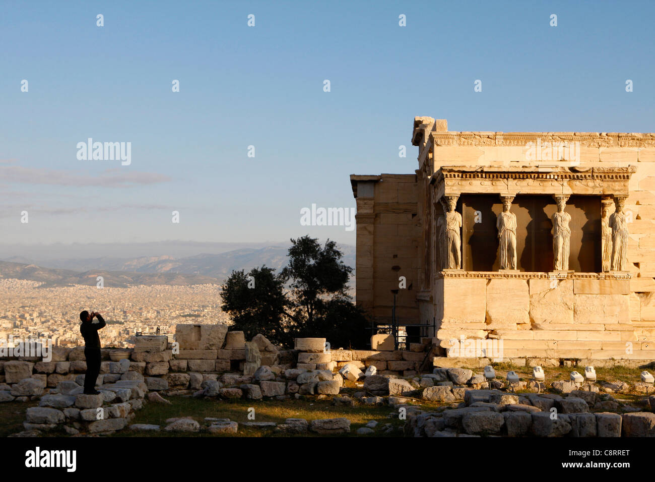 The southern balcony of the Erechtheion with the famous Caryatids Stock ...