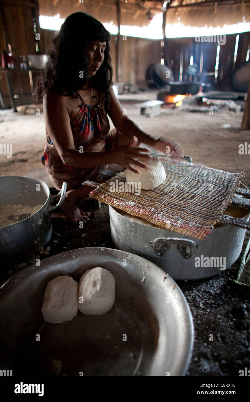 Xingu indians in the Amazone, Brazil Stock Photo - Alamy