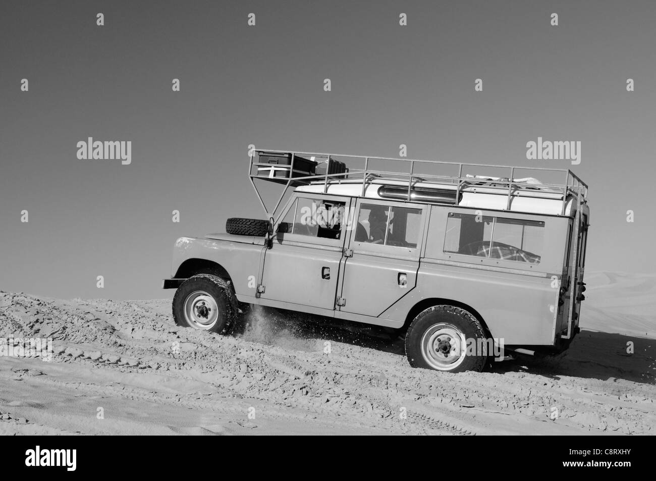 Land rover series 3 desert hi-res stock photography and images - Alamy