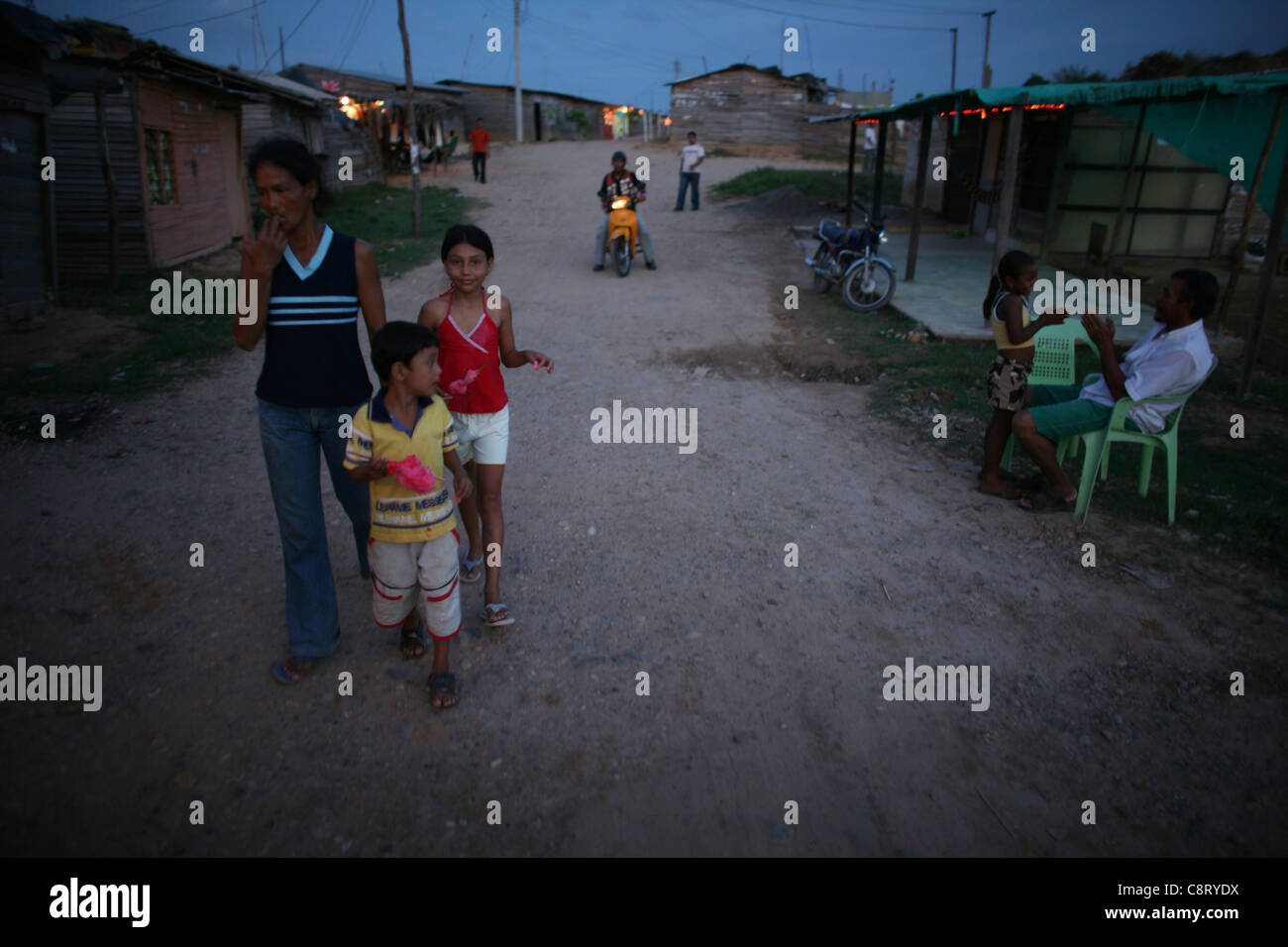 life in a slum, colombia Stock Photo - Alamy