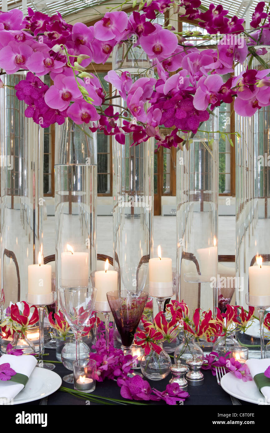 Corporate event venue decoration hi-res stock photography and images ...