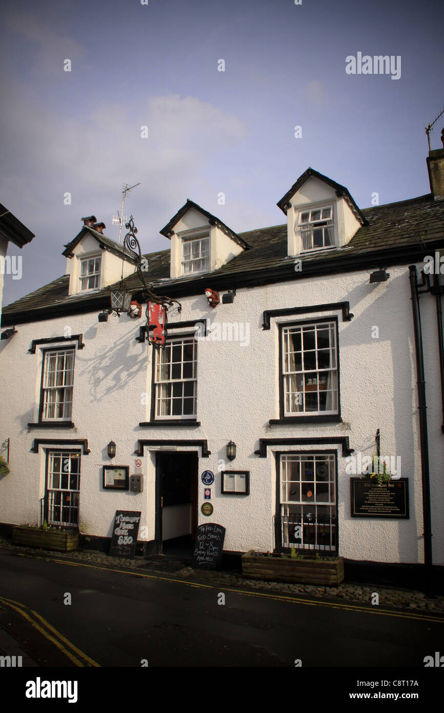 Authentic Local British Pub, The Red Lion, Hawkshead, The Lakes ...
