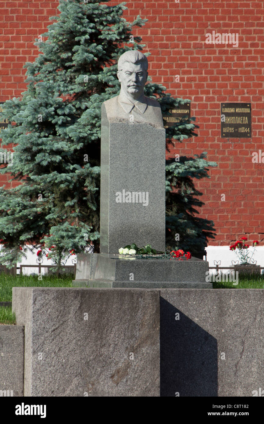 Tombstone of Joseph Stalin (1878-1953) at the Kremlin Wall Necropolis ...