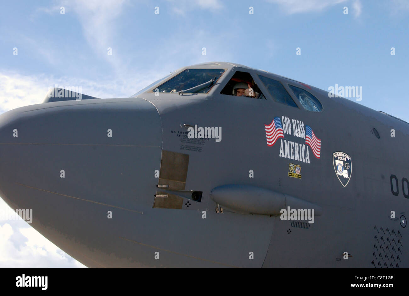 OPERATION IRAQI FREEDOM -- A 40th Expeditionary Bomb Squadron pilot ...