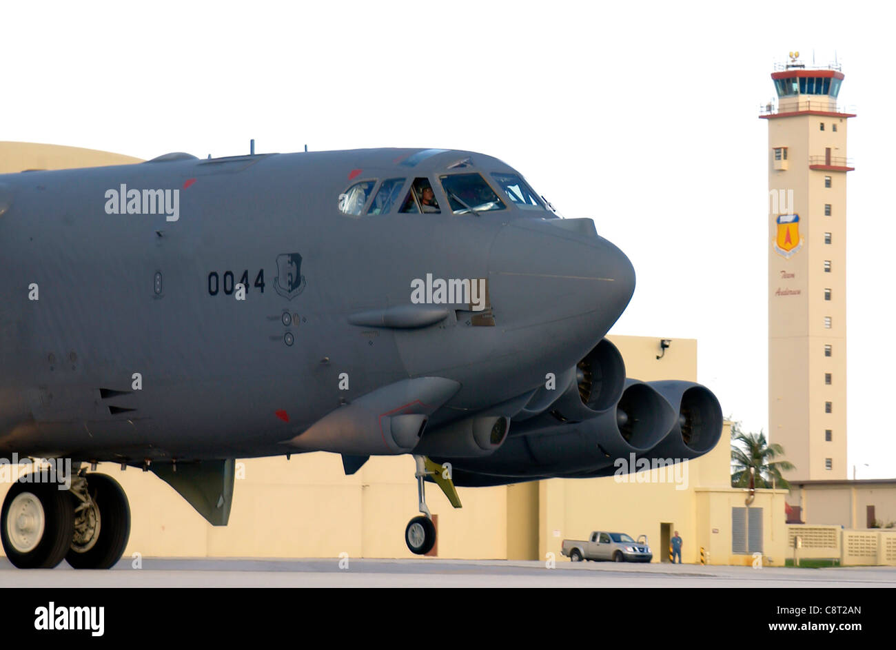 5th bomb wing hi-res stock photography and images - Alamy