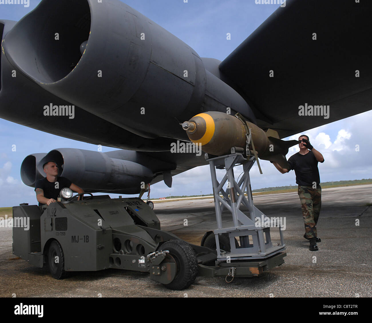 Maintainers from the 2nd Bomb Wing at Barksdale Air Force Base, Ala ...