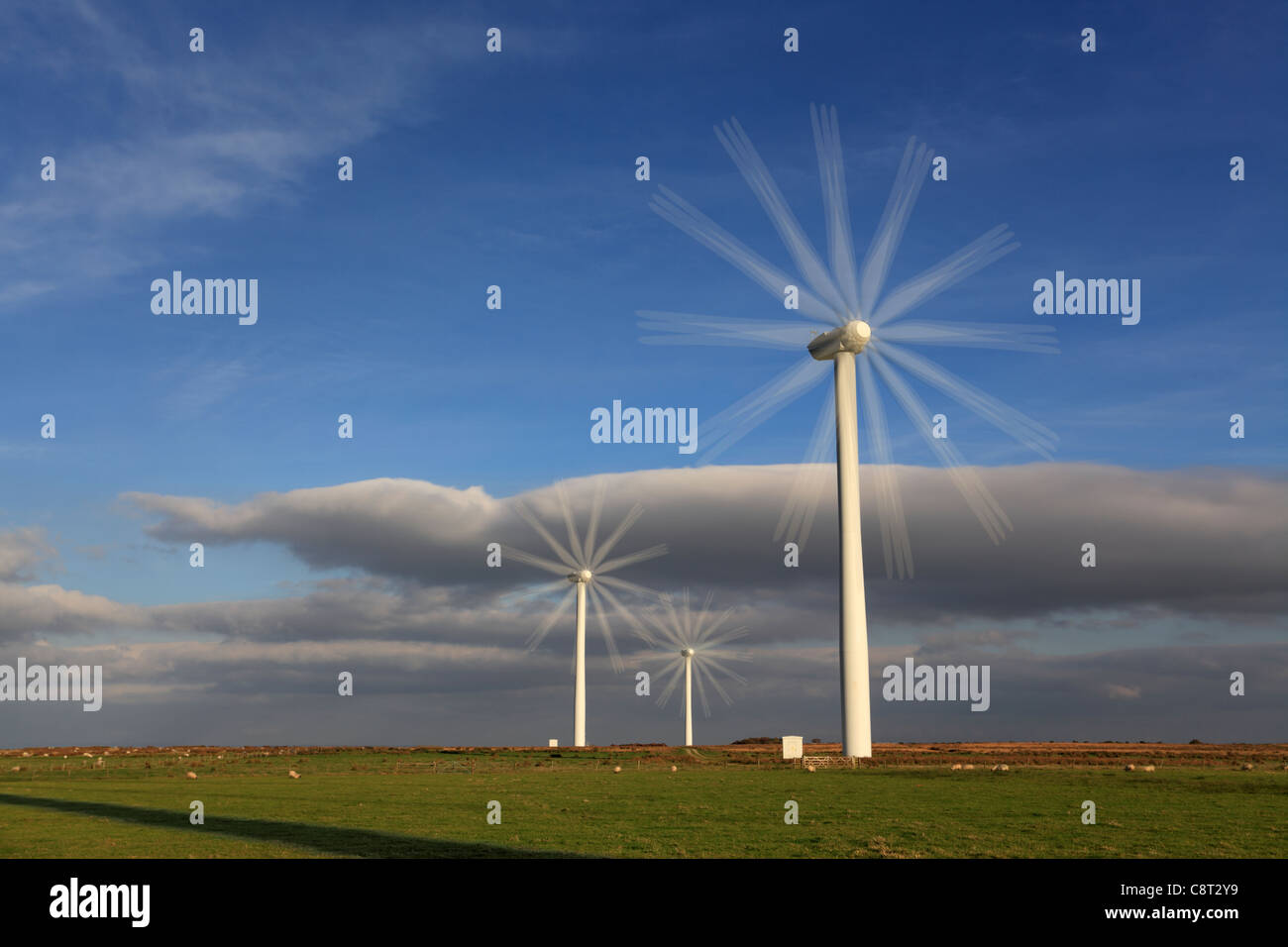 Green ridge windmill hi-res stock photography and images - Alamy