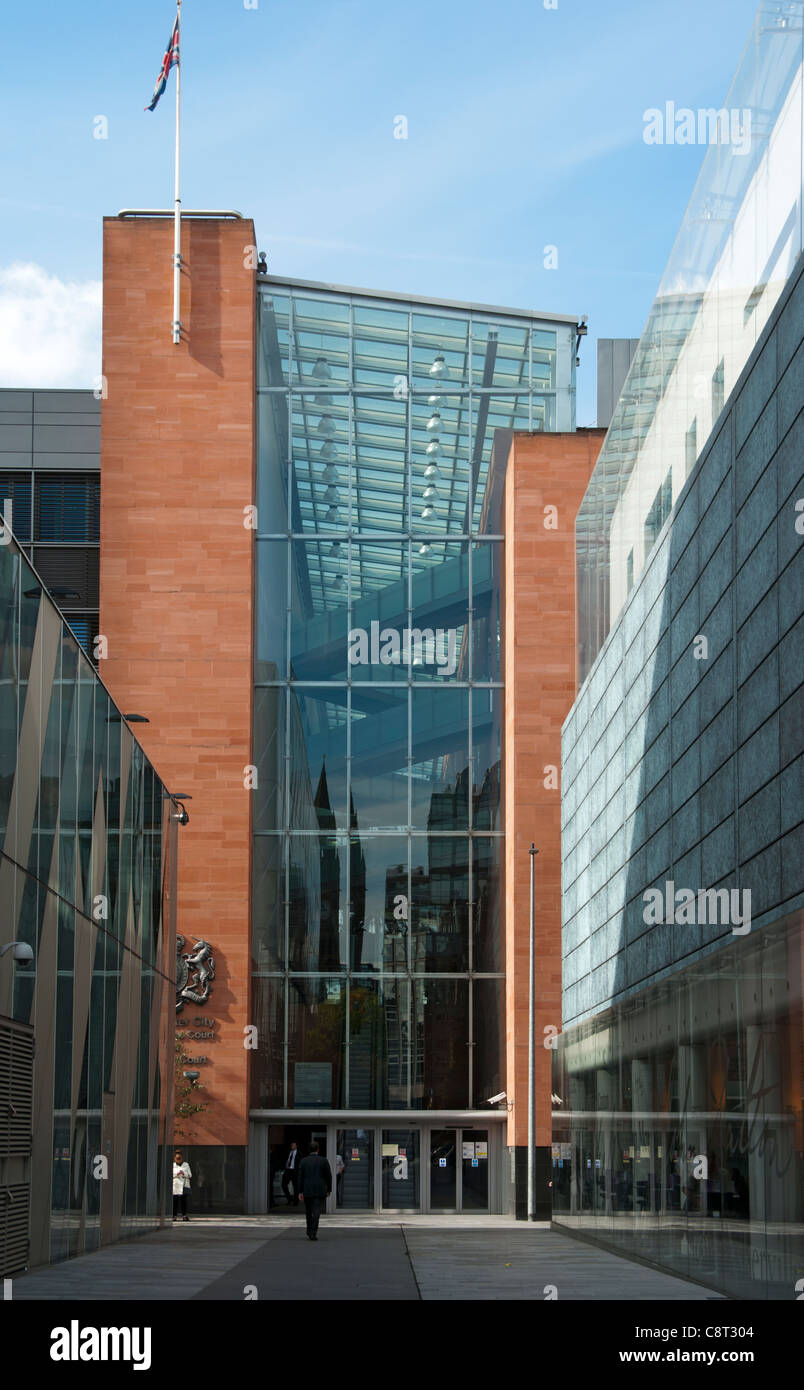 Manchester magistrates court spinningfields hi-res stock photography ...