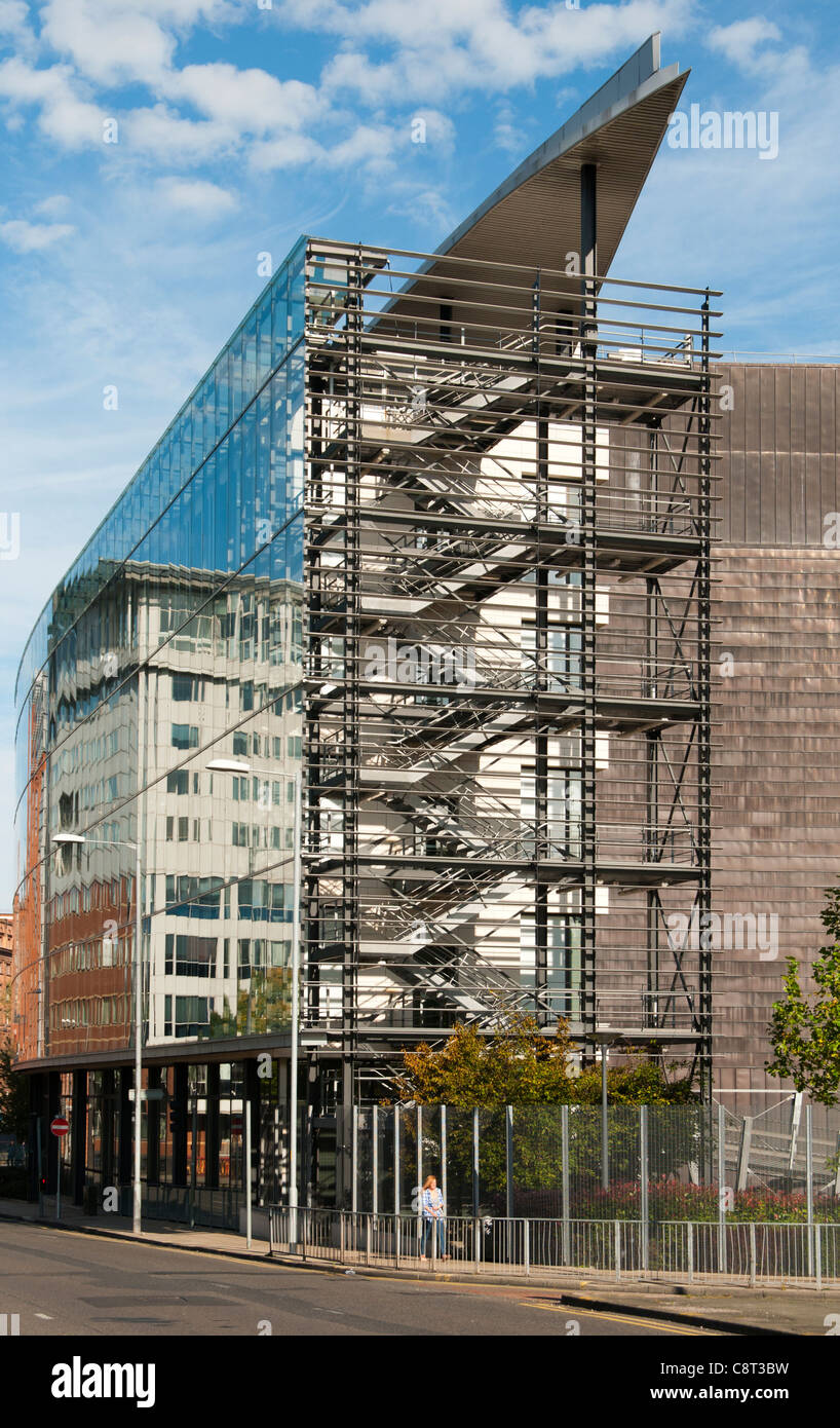 The John Garside Building. Anshen & Allen, 2006. Manchester ...