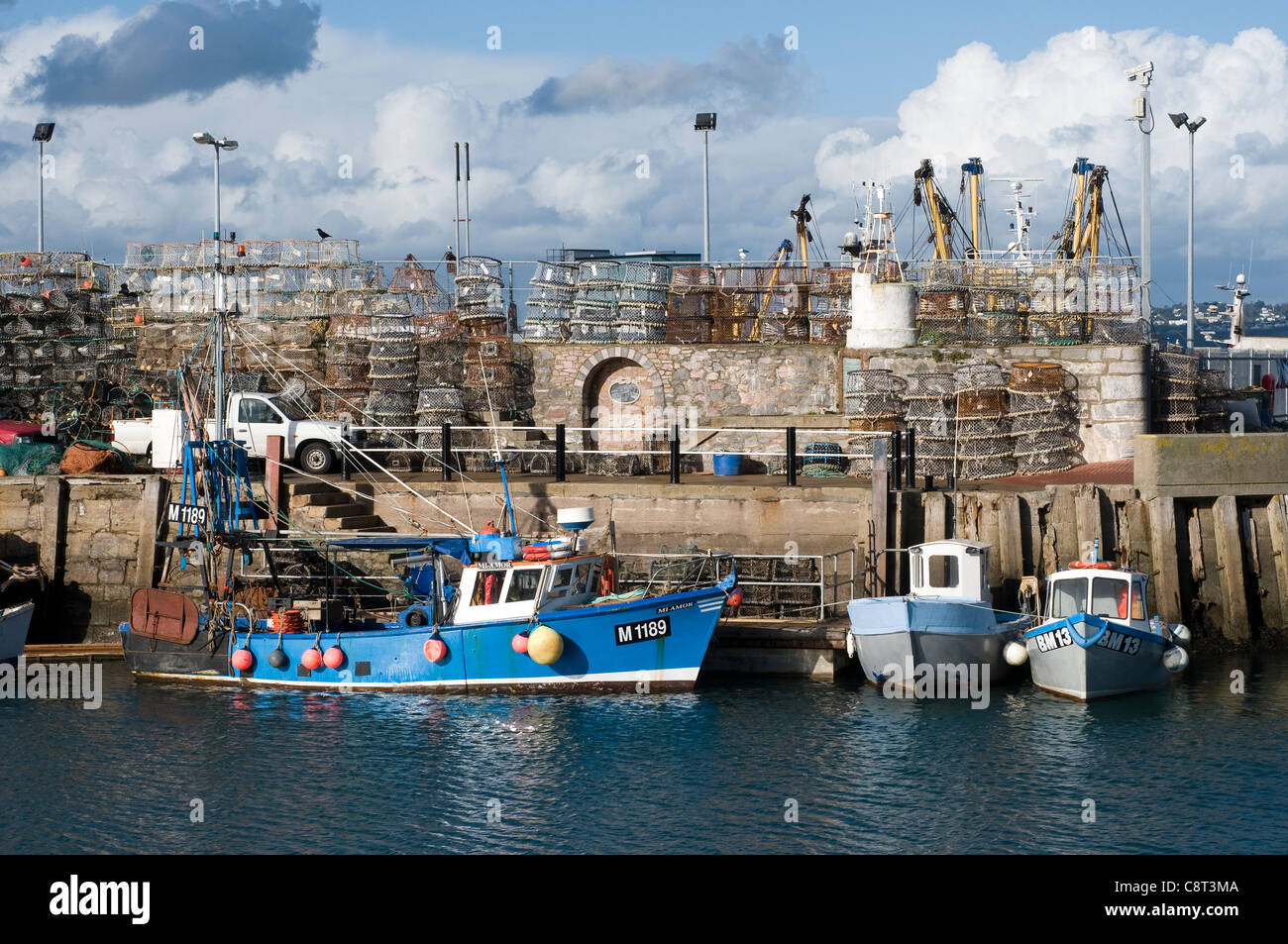 Barca rigging hi-res stock photography and images - Alamy
