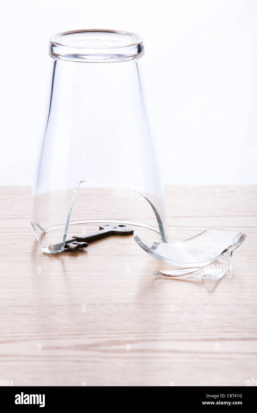 Broken glass table hi-res stock photography and images - Alamy