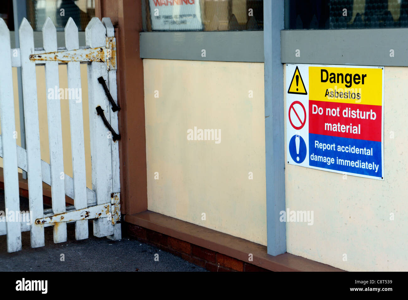 Danger Asbestos Sign at Paignton Station, Devon, England Stock Photo ...