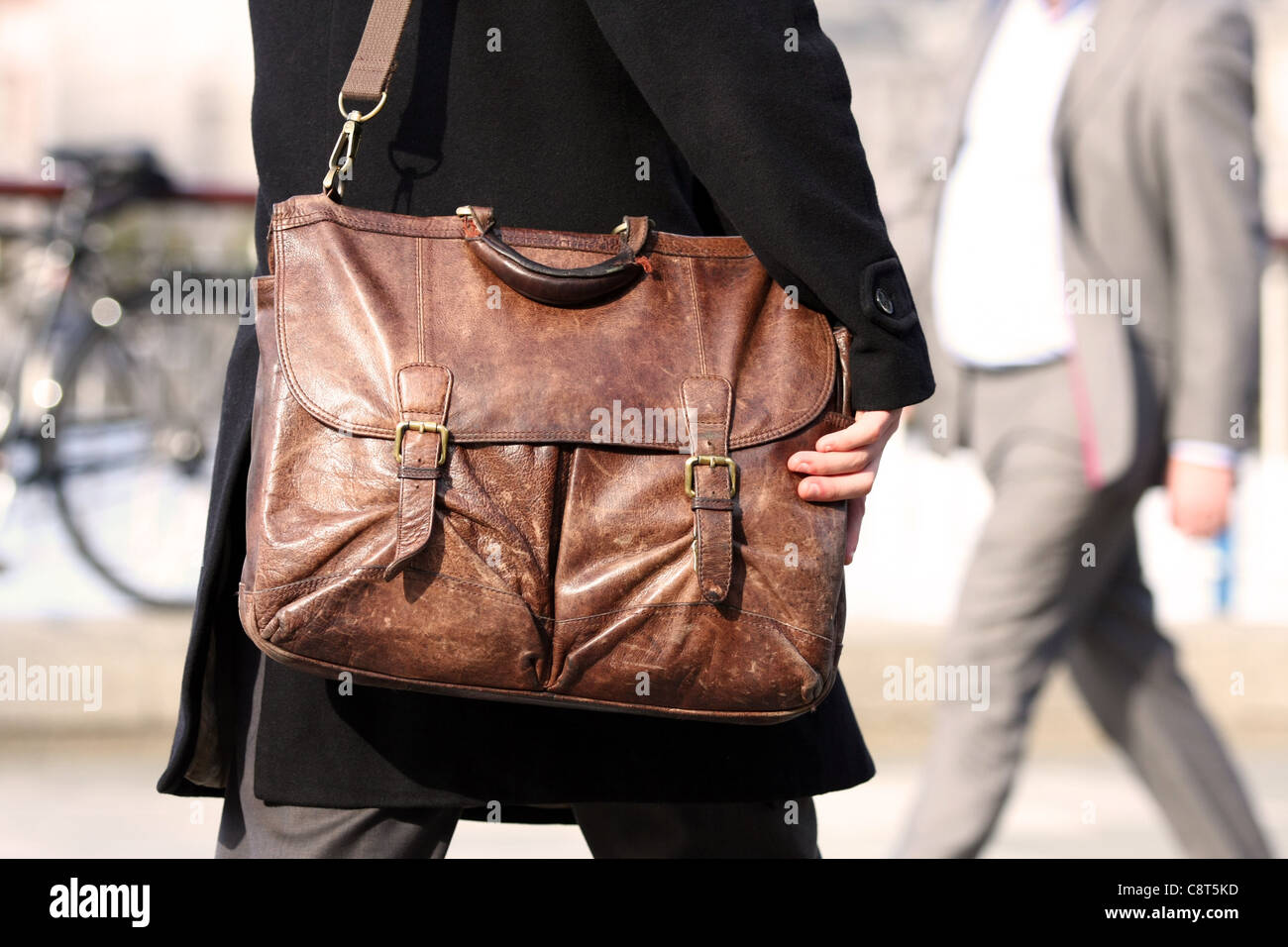 Black shoulder straps hi-res stock photography and images - Alamy