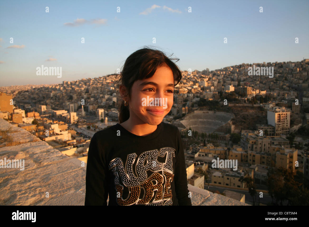 Refugee girl from Iraq in Amman, Jordan Stock Photo - Alamy