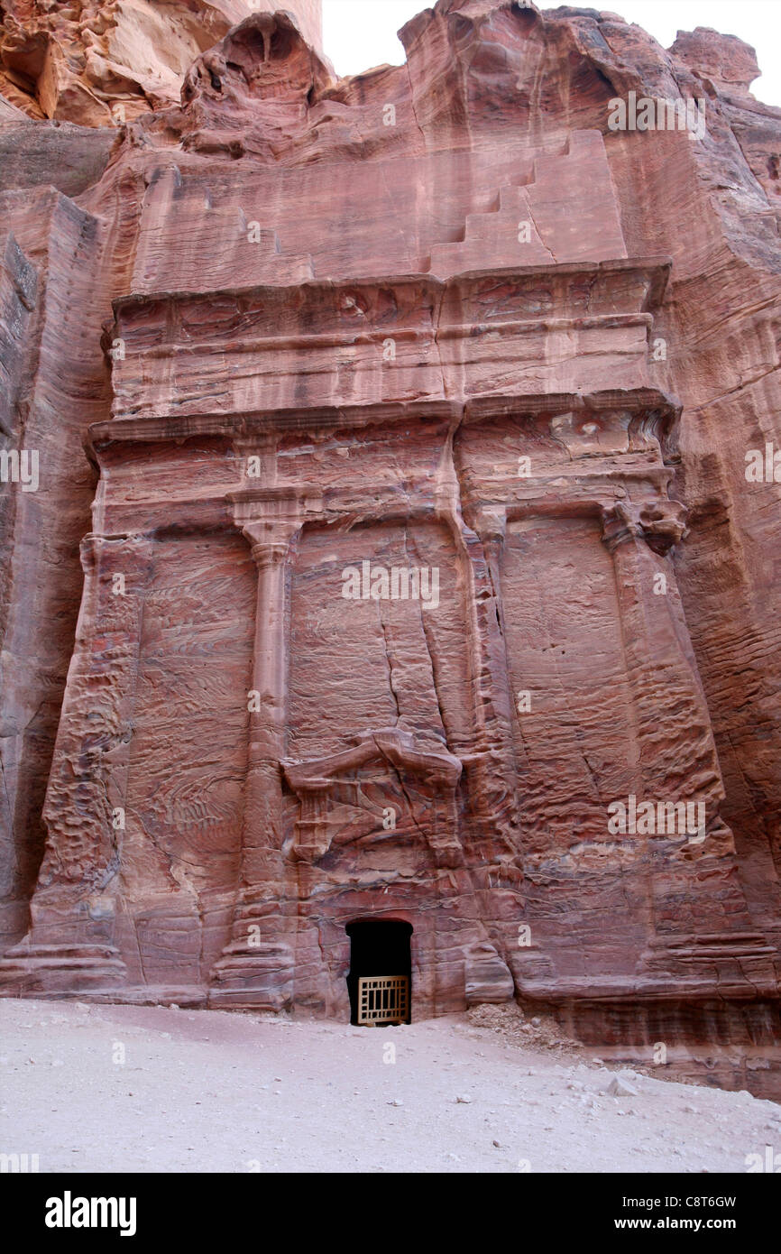 ancient city of petra, Jordan Stock Photo - Alamy