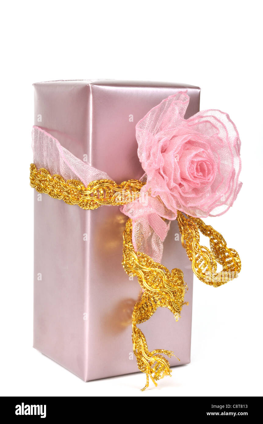 Beautiful gift box pink Cut Out Stock Images & Pictures - Alamy