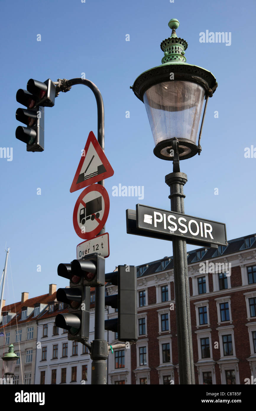 Signs in danish hi-res stock photography and images - Alamy