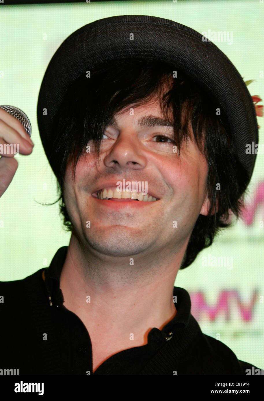 Tim Oxford's Instagram, Twitter & Facebook on IDCrawl