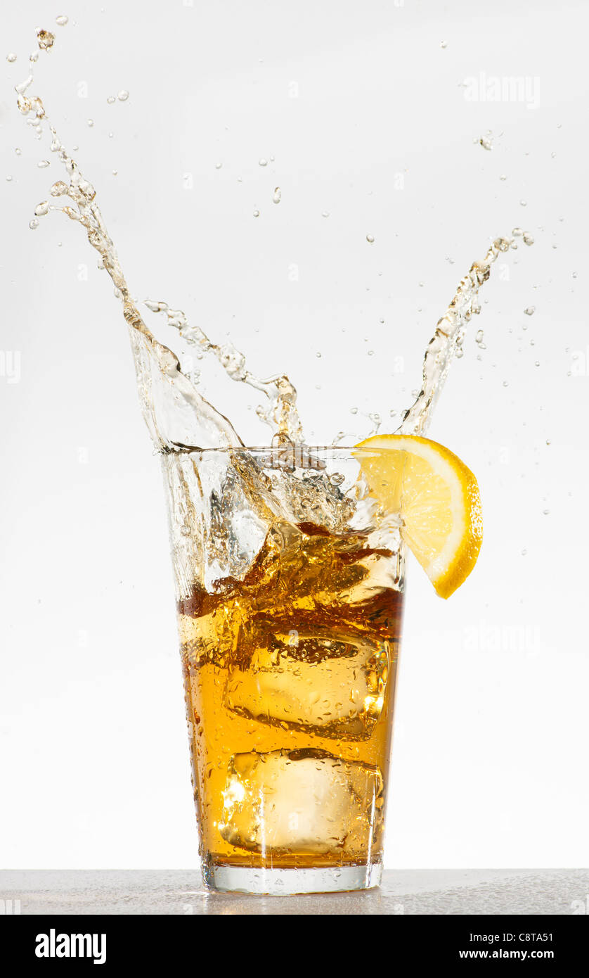 Ice tea splash hi-res stock photography and images - Alamy