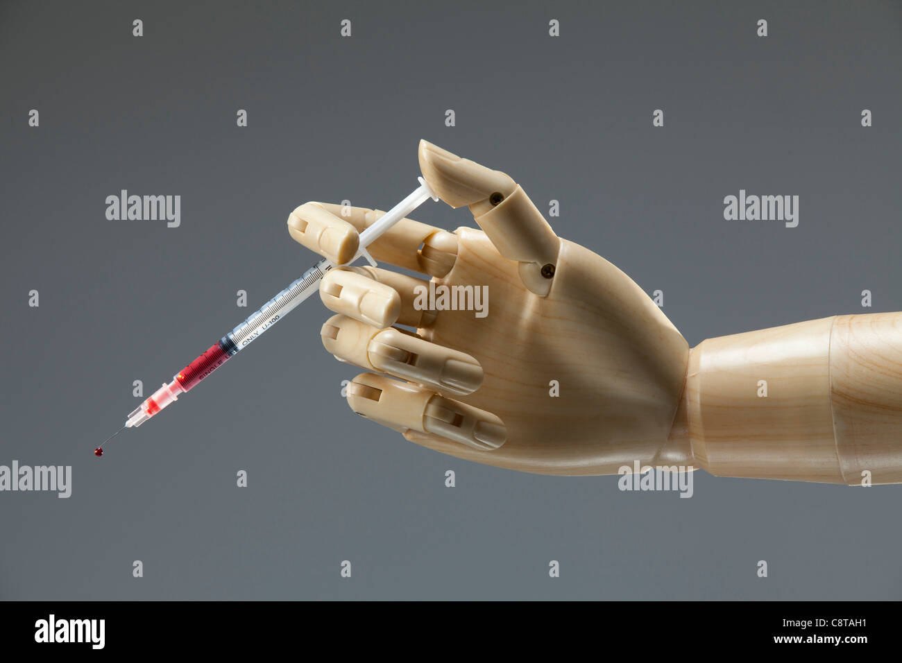 Robot hand holding medical hi-res stock photography and images - Alamy