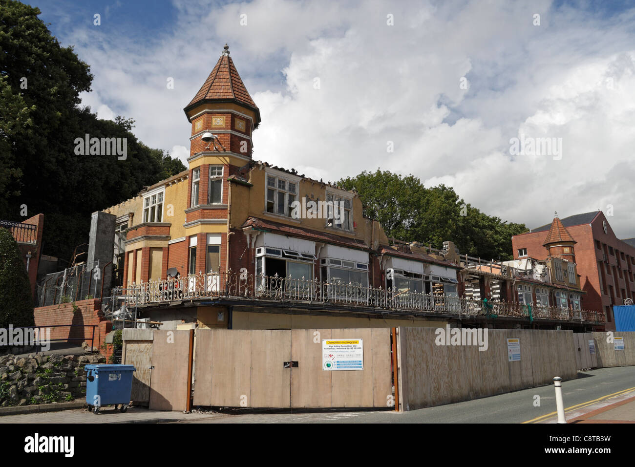 A controversial redevelopment of a beautiful building on the sea front ...