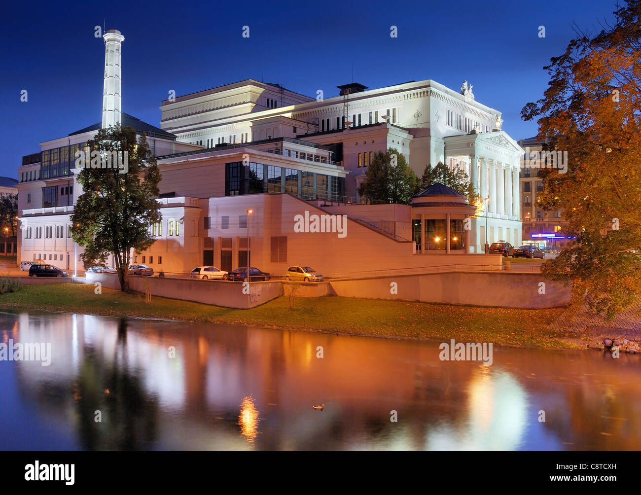 Opera and ballet theater hi-res stock photography and images - Alamy