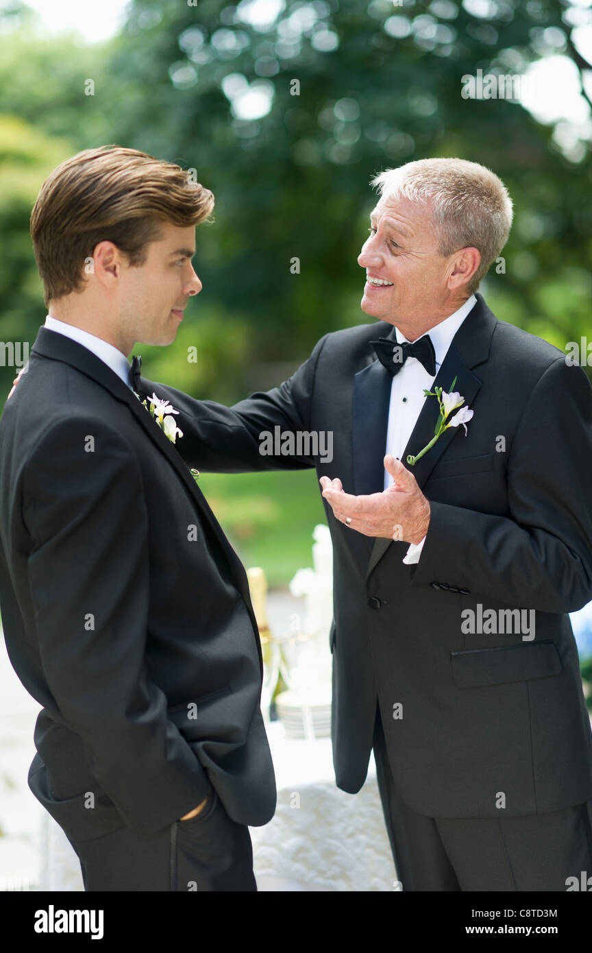Father of the groom hi-res stock photography and images - Alamy