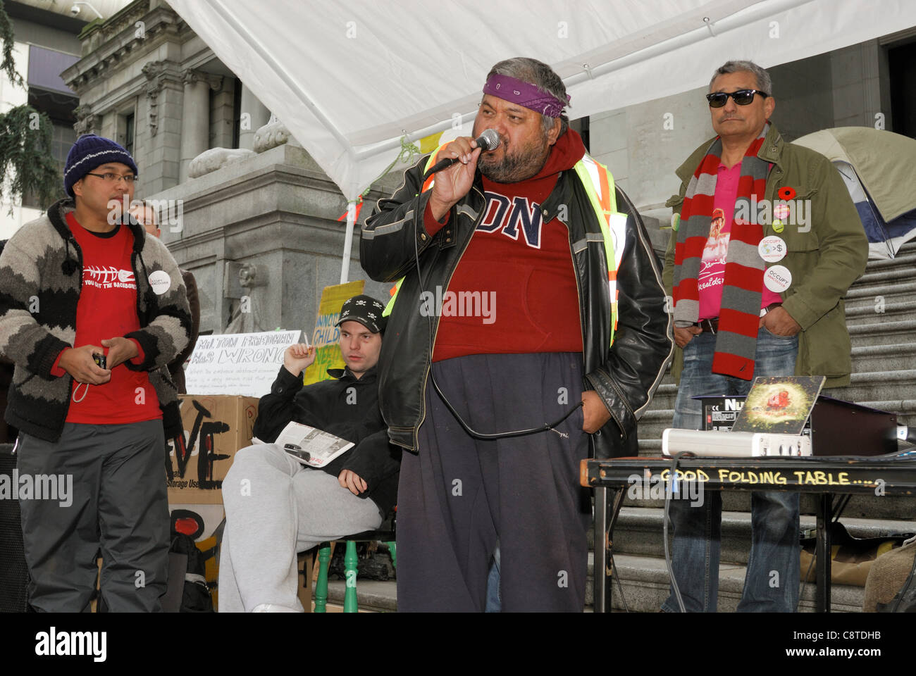 Rick lavallie hi-res stock photography and images - Alamy