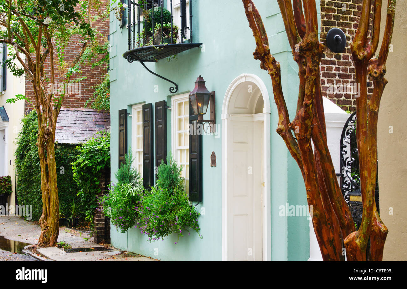 Street of tranquility hi-res stock photography and images - Alamy