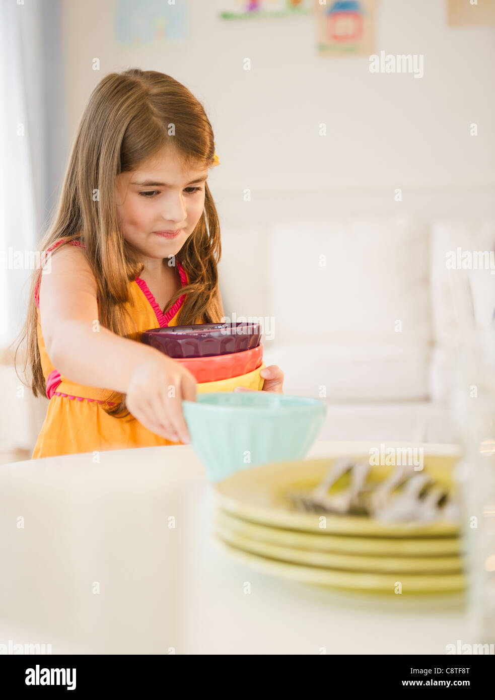 Girl ( 6 7) setting table hi-res stock photography and images - Alamy