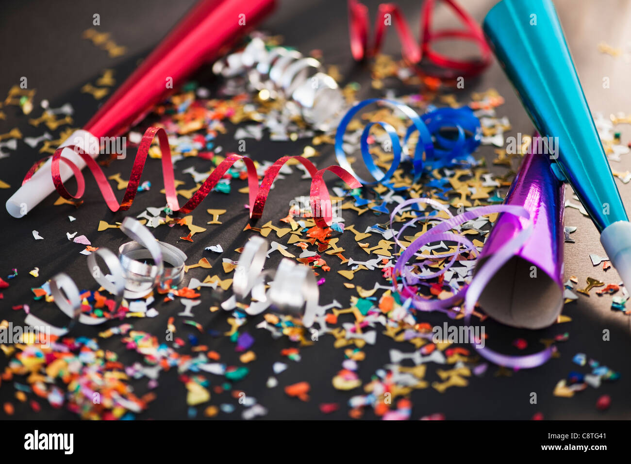 Party horn hi-res stock photography and images - Alamy