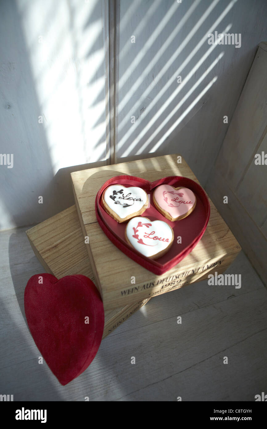 Biscuits In A Box Stock Photo - Alamy