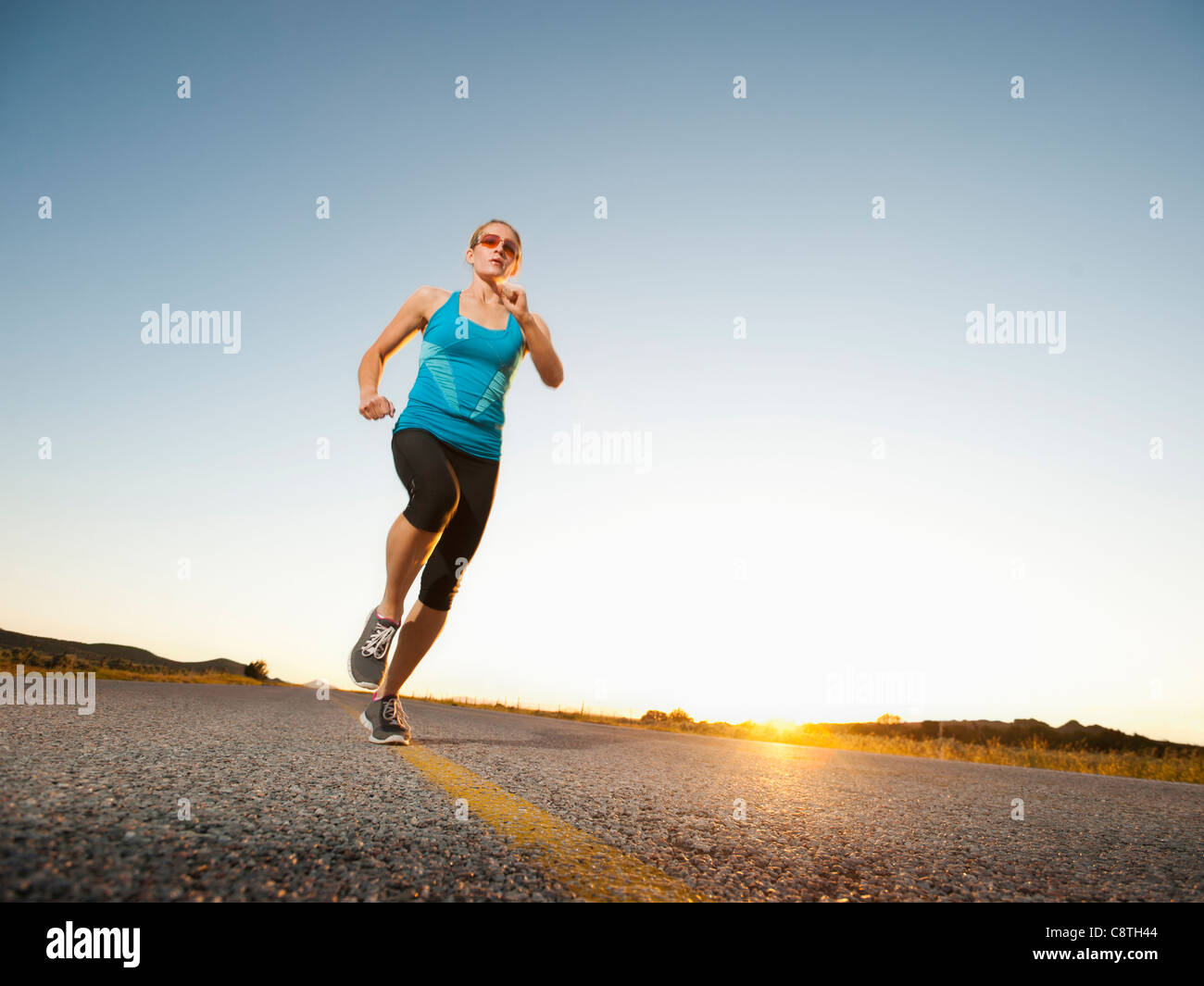 Empty road hi-res stock photography and images - Alamy