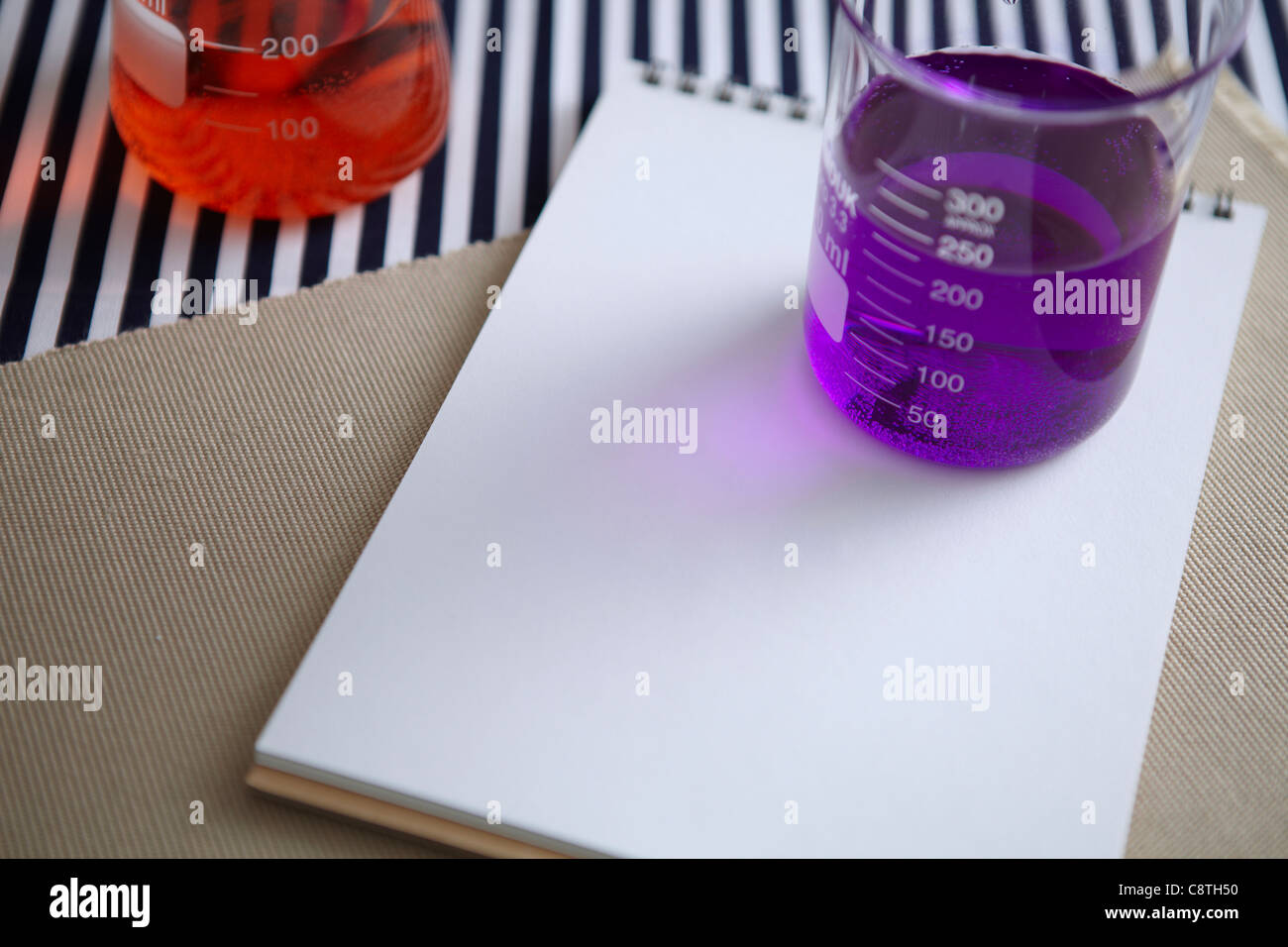 Inside glassware hi-res stock photography and images - Alamy