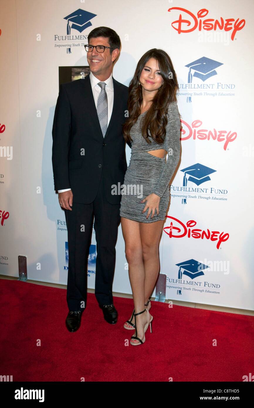 Selena Gomez, Rich Ross at arrivals for Fulfillment Fund STARS 2011 ...