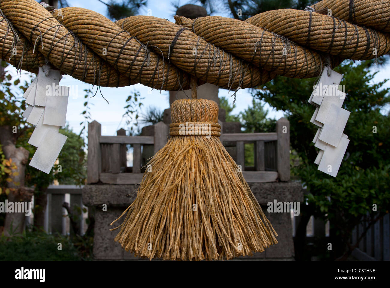 Shimenawa in a shrine High Resolution Stock Photography and Images - Alamy
