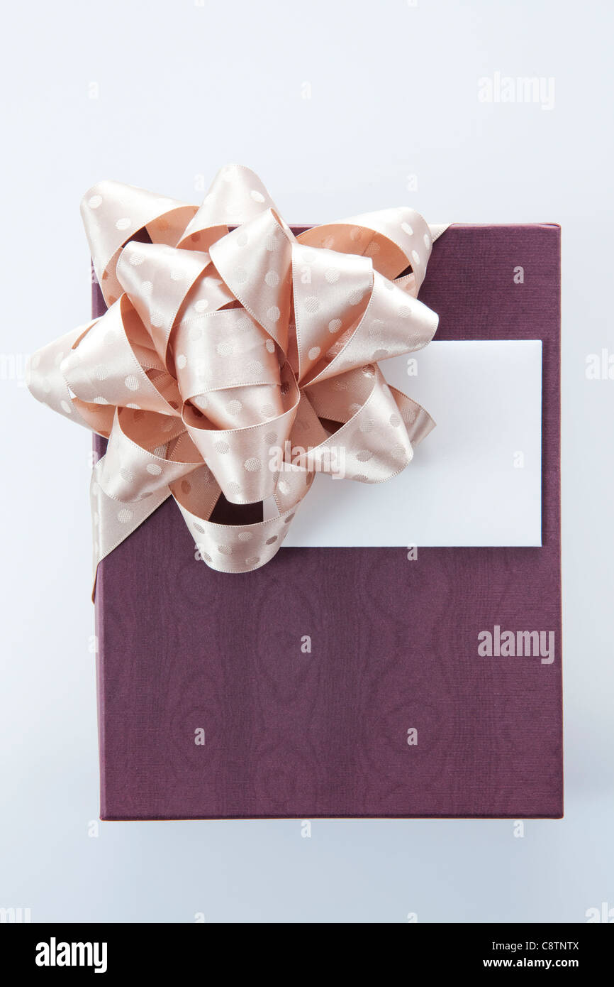 Wrapped Gift Box With Card Stock Photo - Alamy