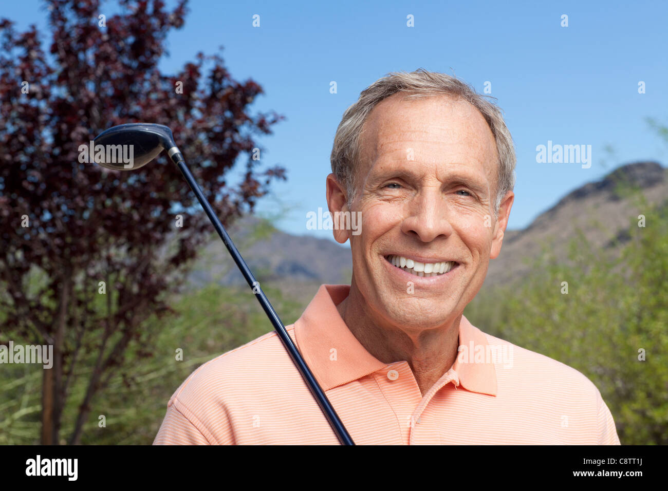 Retirement man golf hi-res stock photography and images - Alamy