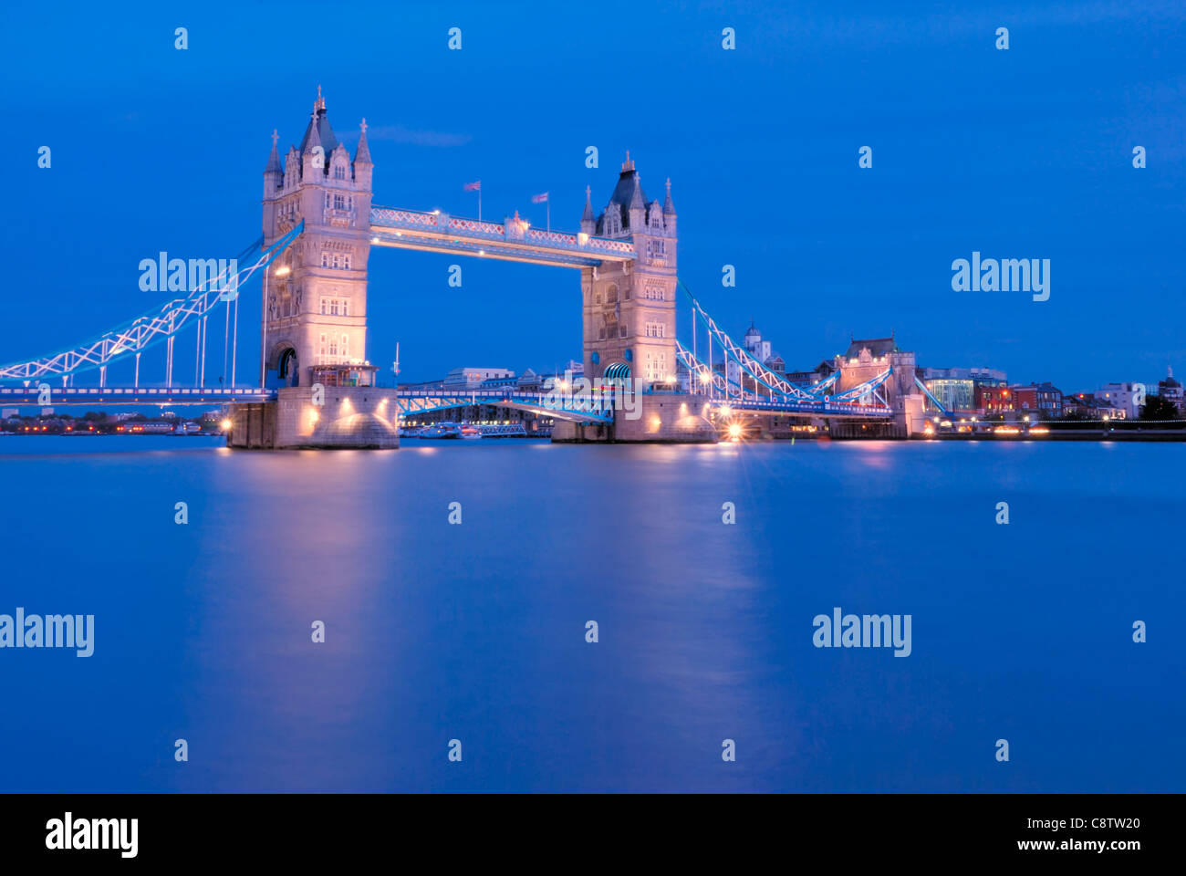 Lit the blue bridge hi-res stock photography and images - Alamy