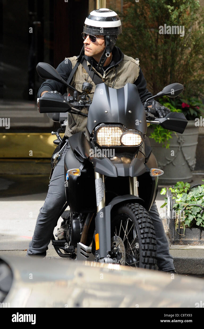 Justin Theroux, rides his motorcycle in the West Village out and about ...