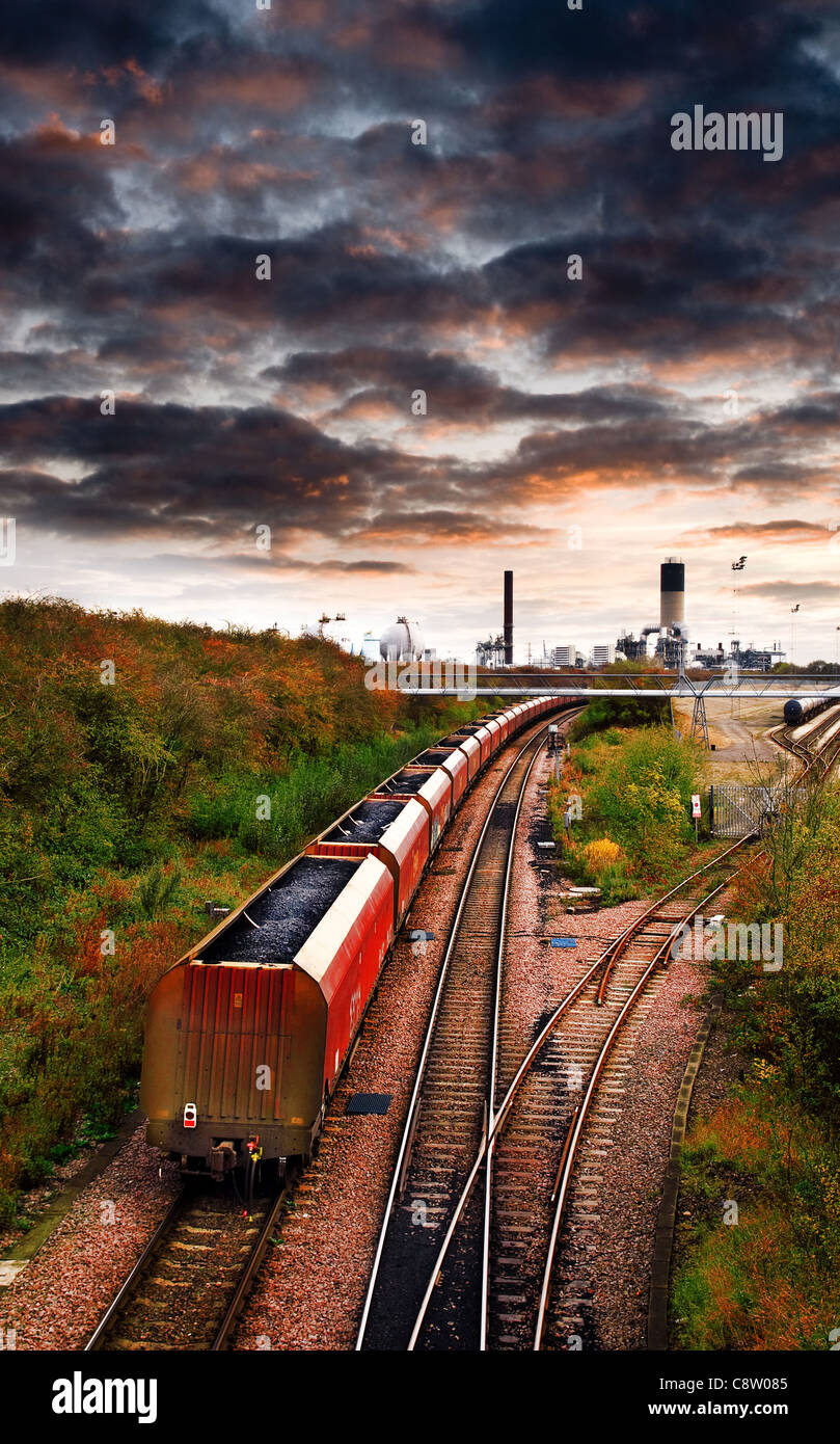 Trains Carrying Coal High Resolution Stock Photography and Images - Alamy