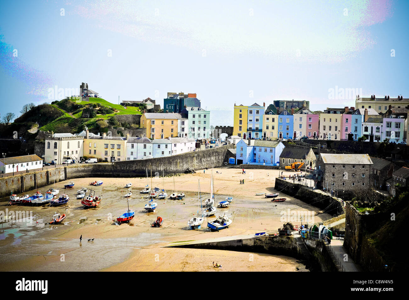 Tenby harbour hi-res stock photography and images - Alamy