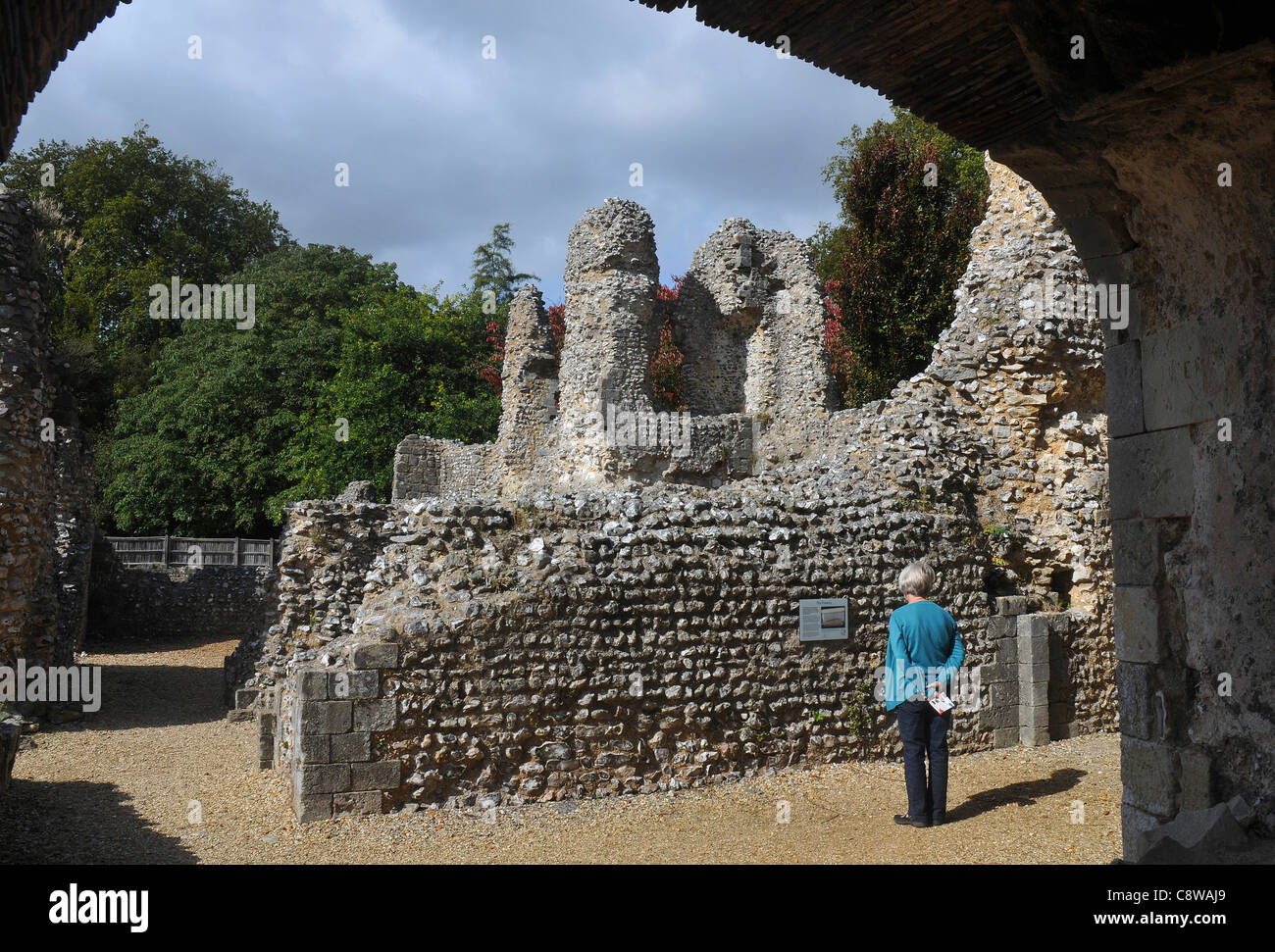 WOLVESEY CASTLE, WINCHESTER,BUILT IN 1140 AND HOME TO THE BISHOPS OF ...