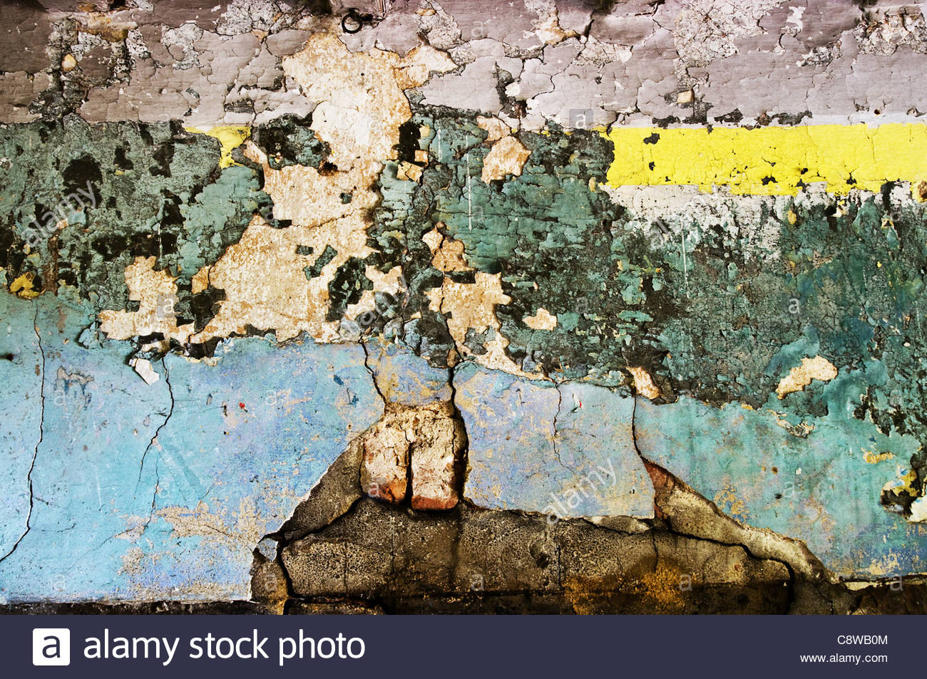 Peeling Plaster Stock Photos & Peeling Plaster Stock Images - Alamy