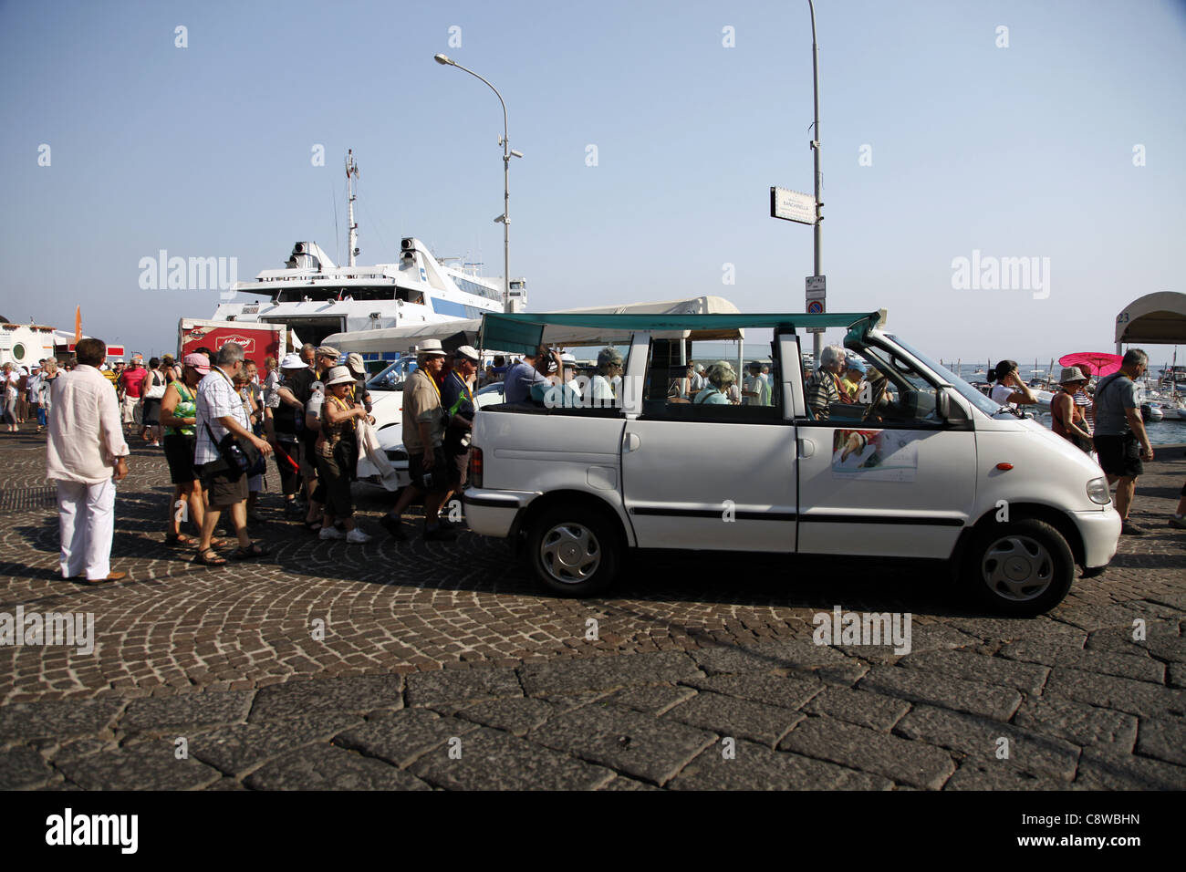 Capri Taxi Stock Photos & Capri Taxi Stock Images - Alamy