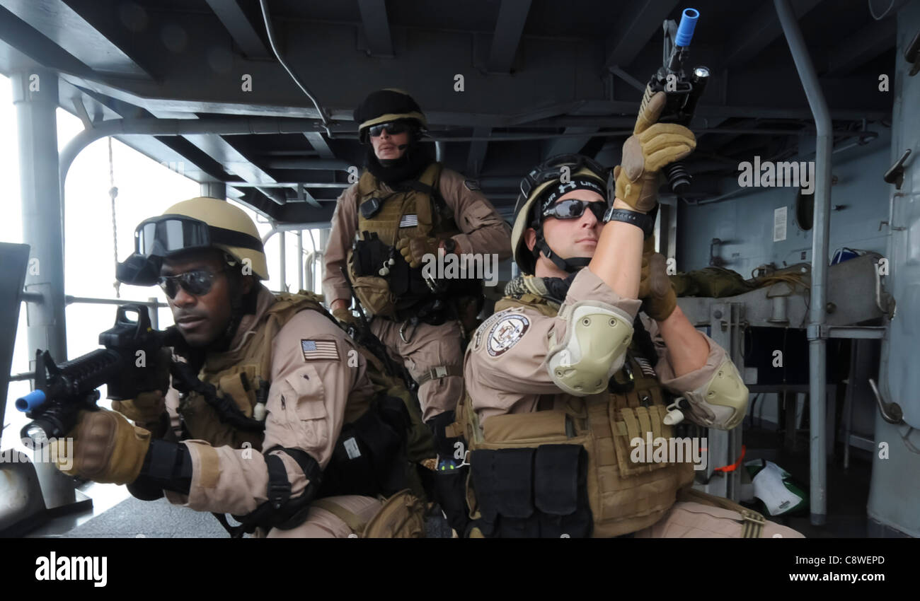 Is Coast Guard Military Or Law Enforcement at Christopher Doyle blog