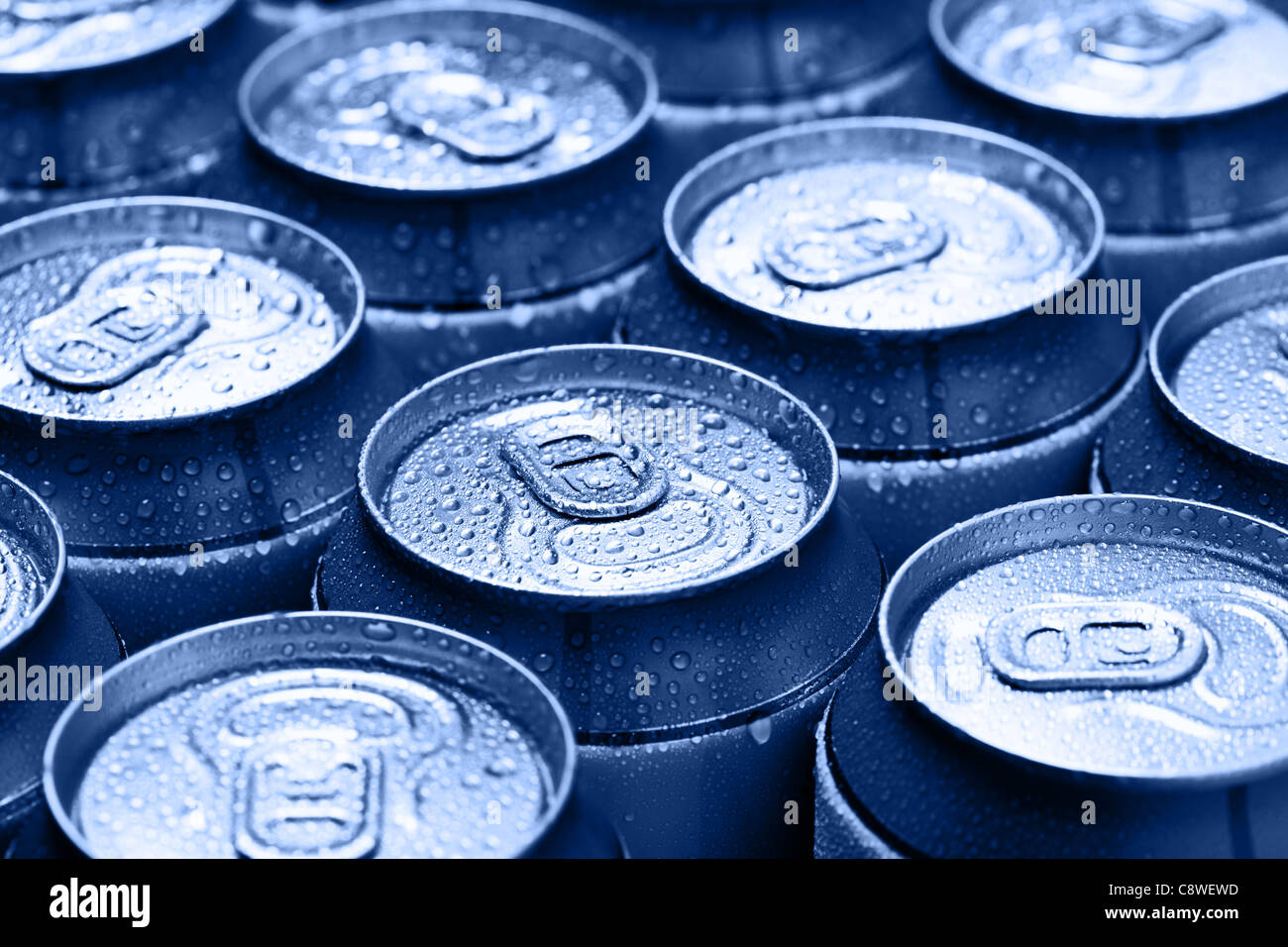 Blue aluminium soft drink cans hi-res stock photography and images - Alamy