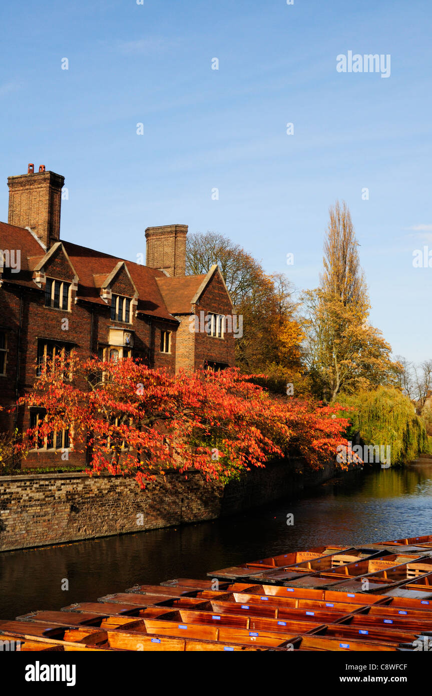Fall In Cambridge England 1,300+ Cambridge Autumn Stock Photos,