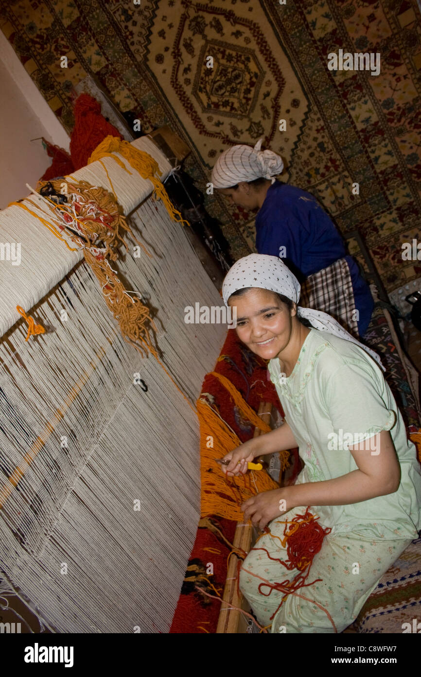 Moroccan rugs hi-res stock photography and images - Alamy