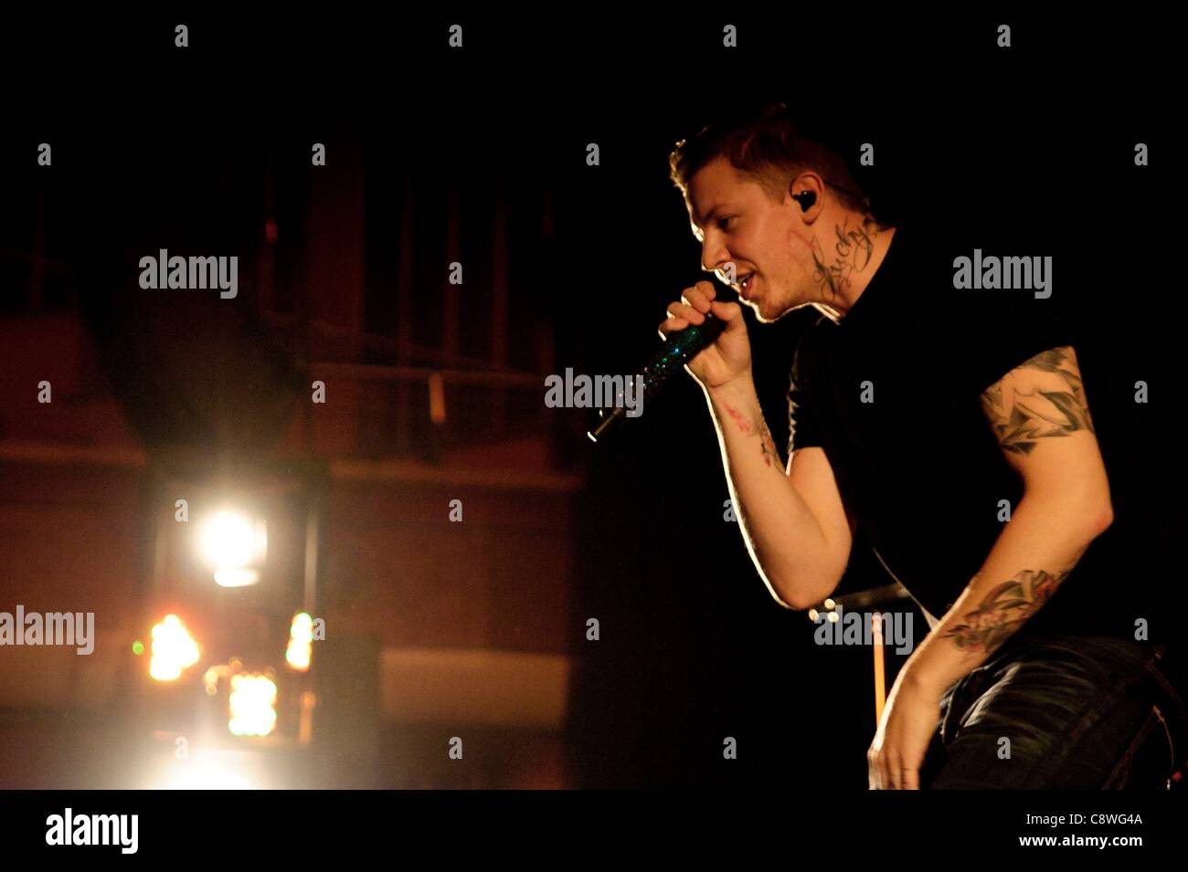 Rapper with tattoo hi-res stock photography and images - Alamy